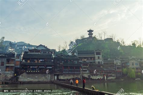 湘西凤凰古城边城沱江风光历史古迹景区旅游景点摄影汇图网