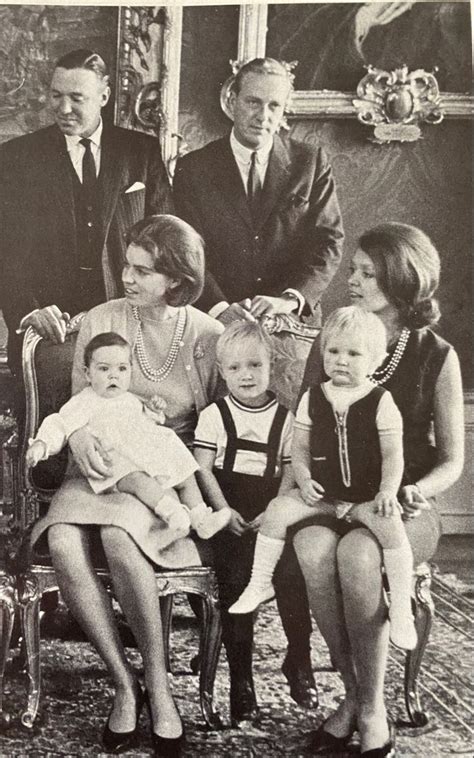 Pin Tillagd Av Todd Anderson På Royals ~ Vintage And Modern Kungliga Familjer Kungligheter