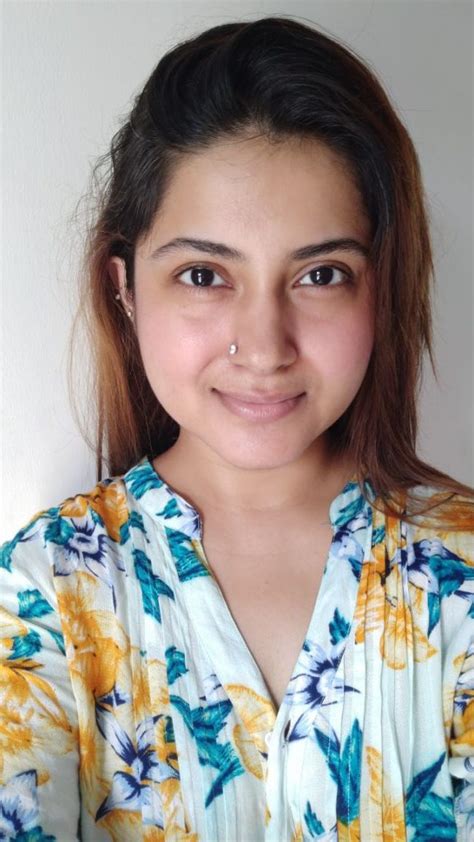 Your Guide To How To Apply Cheek Tint Step By Step