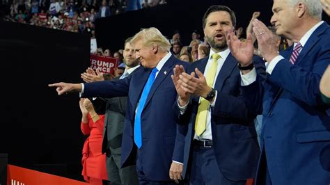 Wahlkampf In Den Usa Signal Der Einheit Ex Rivalen St Rken Trump Bei Parteitag Zeit Online