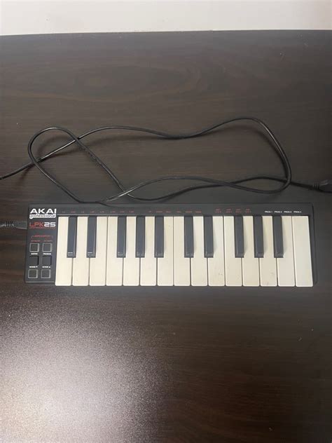 Akai Lpk25 Mkii 25 Key Keyboard Controller Hobbies And Toys Music