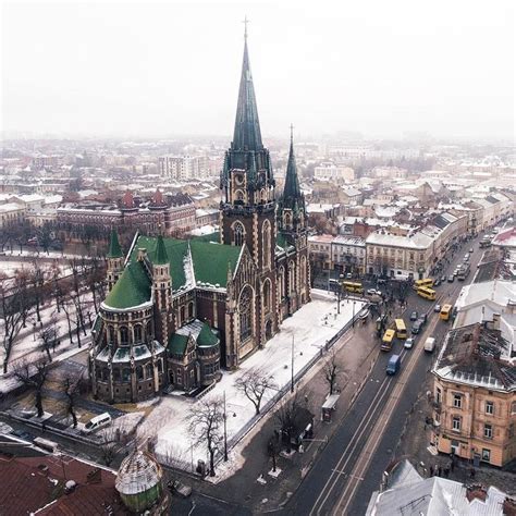 Церква святих Ольги і Єлизавети ЛЬвів Костел збудовано на память про популярну імператрицю