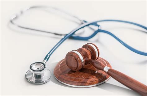 Адвокат Мария Шаркова