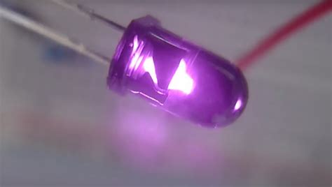 What Is Phototransistor ElectronicsHacks