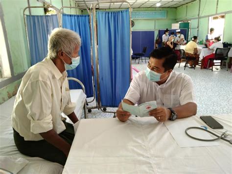 ပန်းတောင်းမြို့နယ်တွင် နိုင်ငံ့ဝန်ထမ်းအငြိမ်းစားများအား အခမဲ့ ကျန