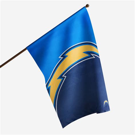 Los Angeles Chargers Vertical Flag Foco