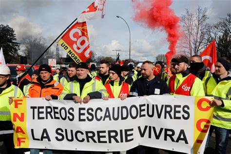 Francia Los Sindicatos Continúan Firmes En Las Protestas Contra La