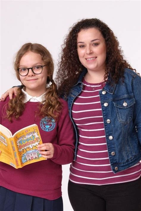 My Mum Tracy Beaker Cbbc Release Date In 2022 Tracy Beaker Tracy