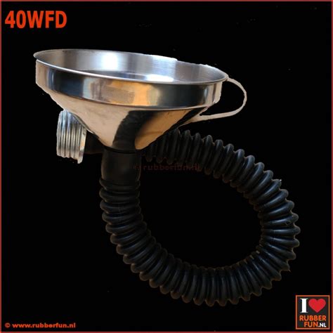 Deluxe Fluid Collector Set For Gas Masks