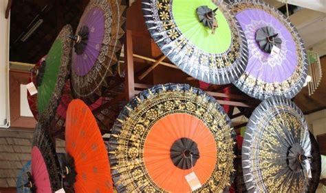 치앙마이 버쌍 우산 마을 And 싼캄팽 온천 반일 단독 택시 투어ㅣ데이오프