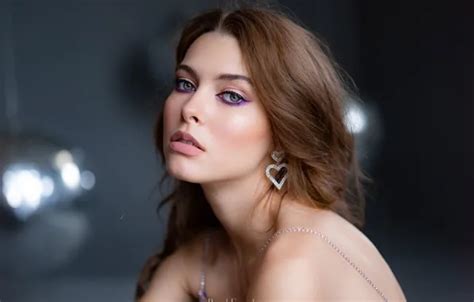 Wallpaper Look Girl Face Portrait Makeup Shoulders Pavel Ermakov