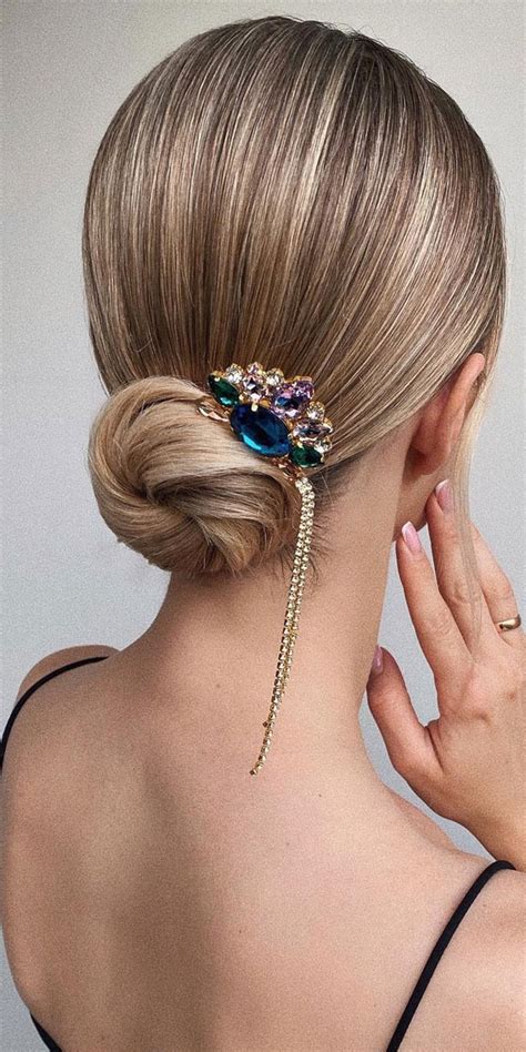 59 Stunning Messy Updo Hairstyles For Special Occasion