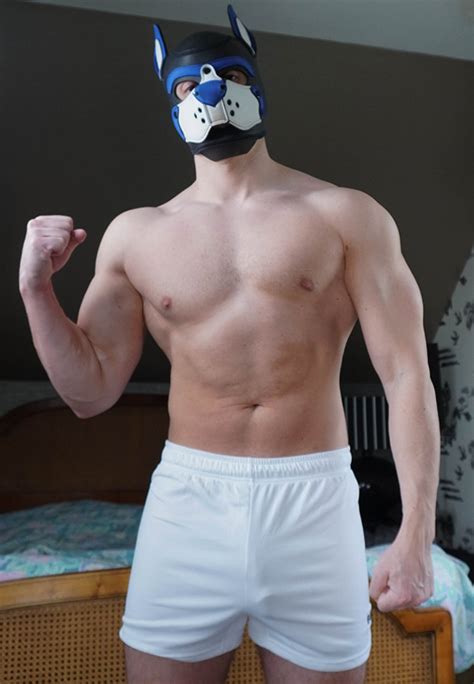 เปิดวาร์ป นายแบบฝรั่งเศส Pup Buday นายแบบนู้ด หน้ากากสุนัข ของใหญ่อมชมพู