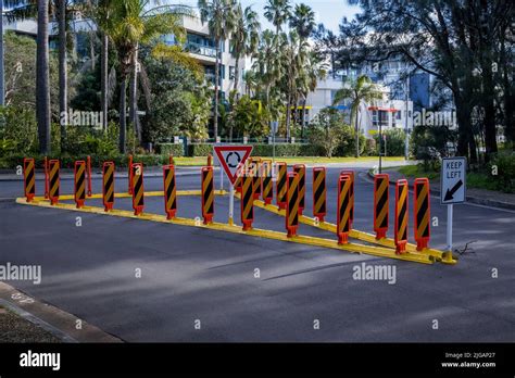 Traffic Control Signs Fotos Und Bildmaterial In Hoher Auflösung Alamy