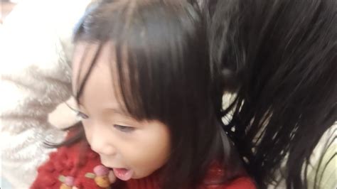 할머니와 손녀같이 살고 있습니다 Youtube