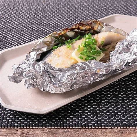鰆と味噌バターのホイル焼き 作り方・レシピ クラシル レシピ レシピ 料理 レシピ ホイル焼き
