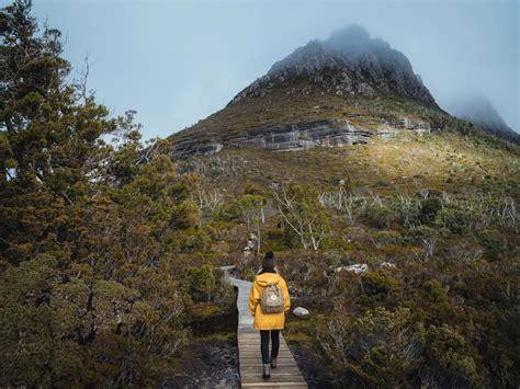 The Most Incredible Walks In Cradle Mountain Australian Traveller
