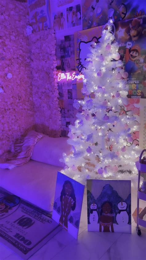 Ellie Ensley New Stream Room Instagram