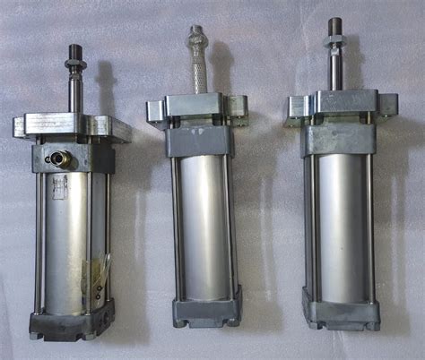 Me Air Cylinder Man Bandw 6s70mc Amaf Marine