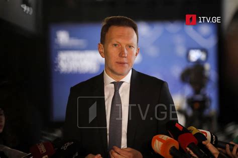 სოსო ფხაკაძე წლების განმავლობაში ხელისუფლების მნიშვნელოვანი
