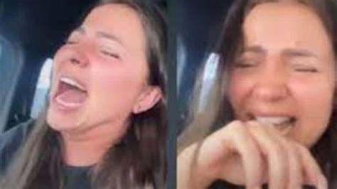 Madre Se Vuelve Viral En Redes Se Equivoca De Disfraces En Festival Escolar De Sus Hijos