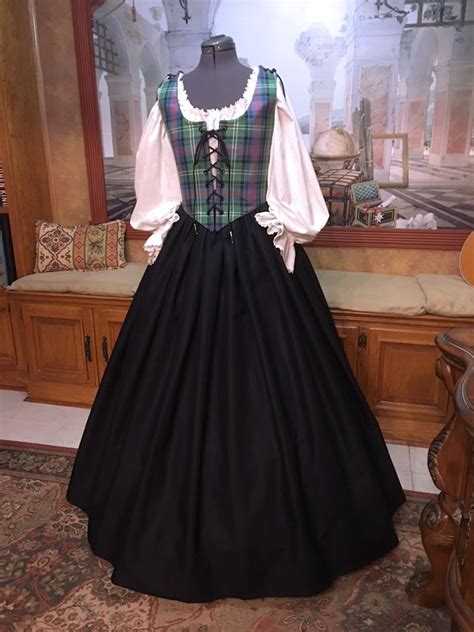 Scottish Lass Bodice Skirt Ensemble Faire Finery