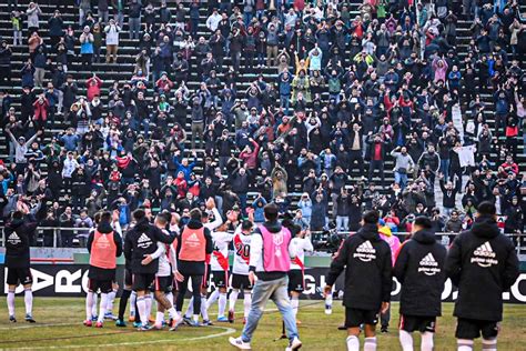 Aldosivi River El Sector Norte Del Minella Nuevamente Con Presencia