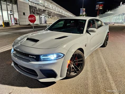 Review Daily Driving The Dodge Charger Hellcat Redeye Widebody