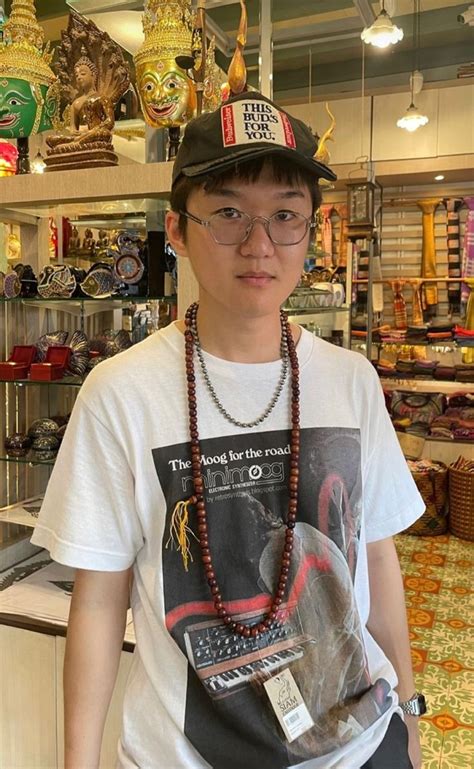 John Cha The New Wave Waves Kim