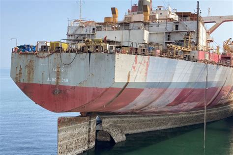 Boskalis Completes Fso Safer Salvage Operation Swzmaritime