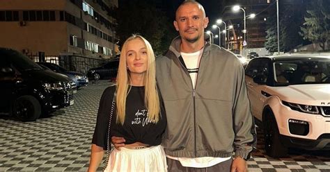 «Історичне фото Цимбалюк привіз дівчину до рідного міста на знайомство з батьками Glamurchik