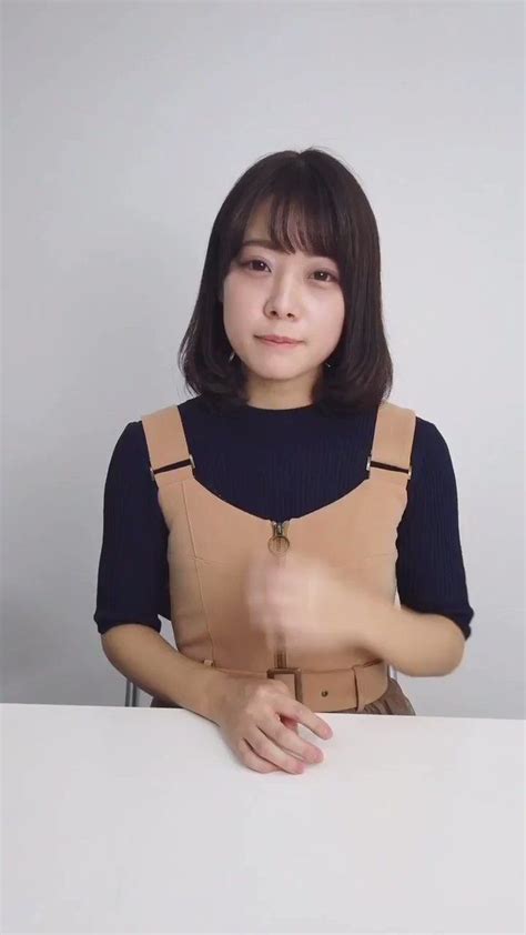 Moodyz On Twitter 本日、11 13にデビューを迎えた 八木奈々ちゃんから 自己紹介動画です🗣 ピュアで何色にも染まってい