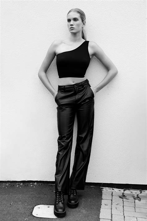 Established Models Lily