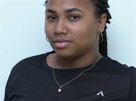 Profile Samantha Hurl Getcamgirls