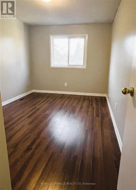 Semi Detached House For Rent In Kitchener West End Long Term Rentals
