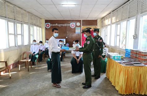 စစ်တွေမြို့ရှိ လေးဝတီပညာရေးရိပ်သာရှိ ကျောင်းသား၊ ကျောင်းသူများအား အထောက