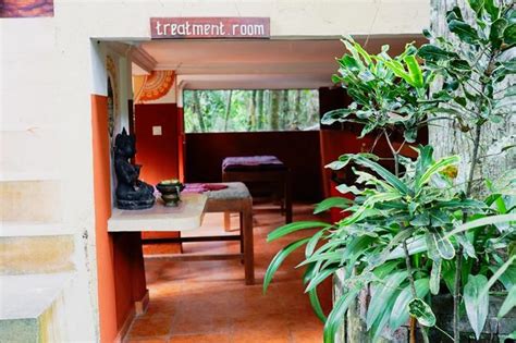 Gallery Shanti Toya Yoga Retreat In Bali