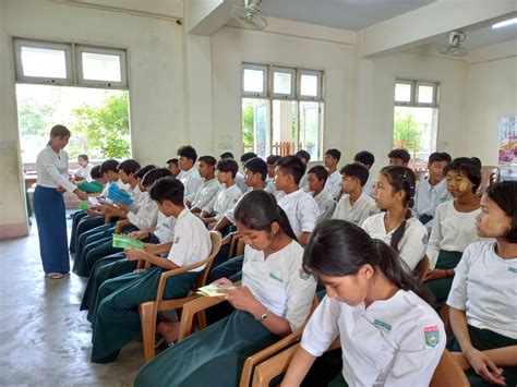 အလုံမြို့နယ်တွင် စာဖတ်ရှိန်မြှင့်တင်ရေး နယ်လှည့်စာကြည့်တိုက်၊ နံရံကပ်စာစောင်နှင့် စာအုပ်ပြပွဲ