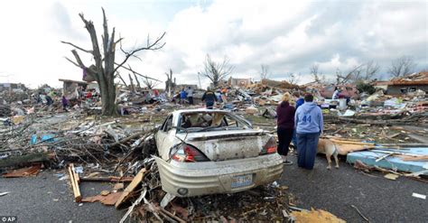 Washington Illinois Tornado Kills Eight During Severe Midwest Storm