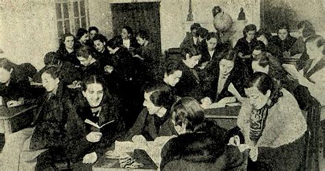 Aquellas Mujeres Que Revolucionaron La Existencia Federación Anarquista 🏴
