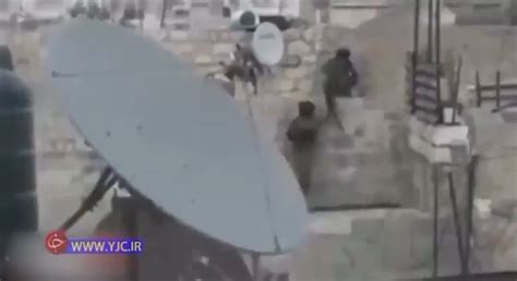 Another Embarrassing Video For Israeli Soldier Struggling Wlth A Wall