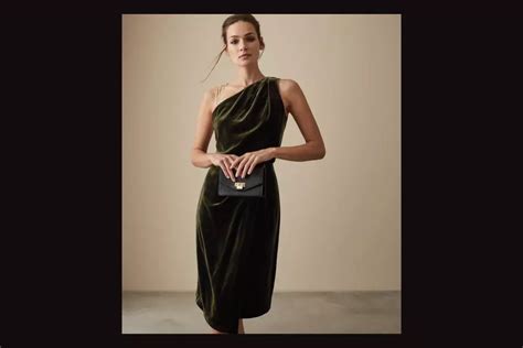 The 5 Best Velvet Party Dresses To Wear For A Classic Look
