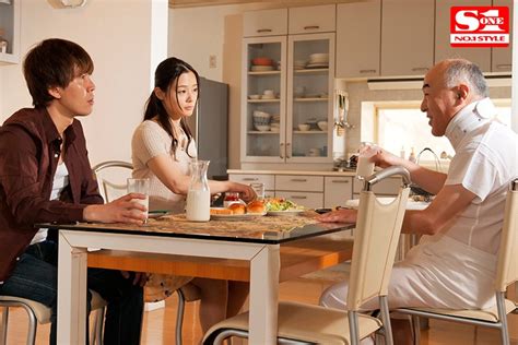 吉高寧々 「あなた…ごめんなさい」私、旦那がお風呂に入っている15分の間、いつも義… 骑士屋美女套图