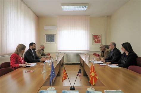 Средба Лога Саити и Деваја Итни законски интервенции во Законот за Судски совет