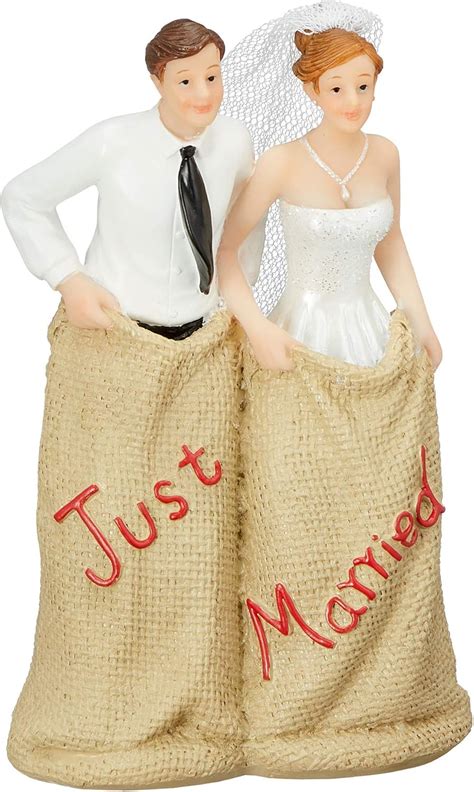 Amazon De Brautpaar Hochzeitspaar Just Married Tortenaufsatz Figur Tortenfigur Dekofigur Hochzeit