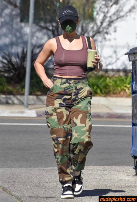 Addison Rae Nude Photos And Porn Scenes Nudepicshd