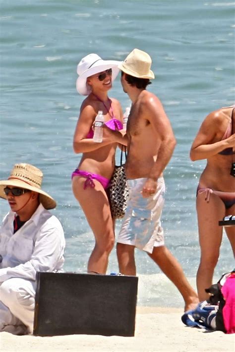 Hot Bikini Babes Katherine Heigl