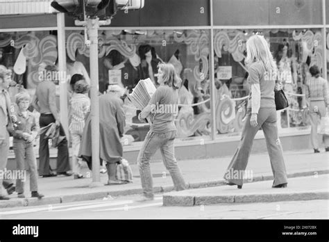 Actual 30 3 1973 Just Look But Not Kjörephoto Report More
