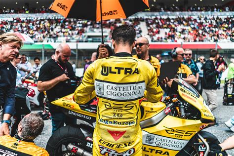 Mattia Pasini Dopo La Morte Di Simoncelli Pensavo Di Smettere Noi