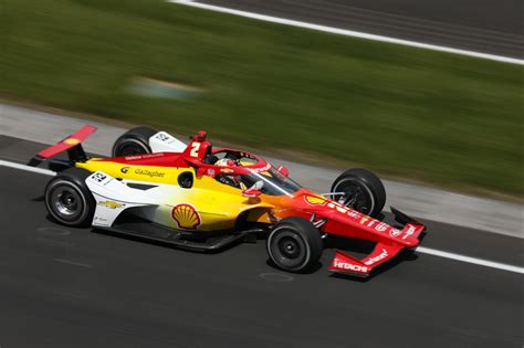 ニューガーデンが決勝に向け舵切るプラクティス8で最速。琢磨は調整に時間を要し17番手／インディ500（autosport Web） 自動車
